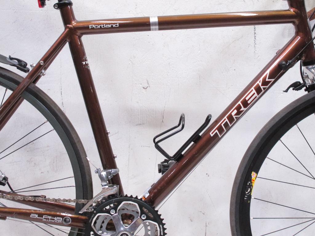 Trek Portland Men's Hybrid Bike | Property Room