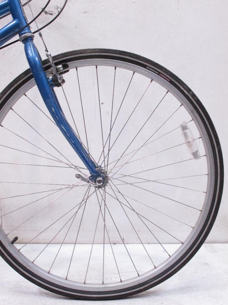 GT Slipstream Women's Hybrid Bike | Property Room