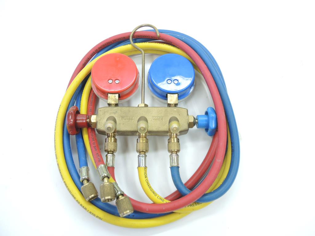 Refco 2-way Manifold | Property Room