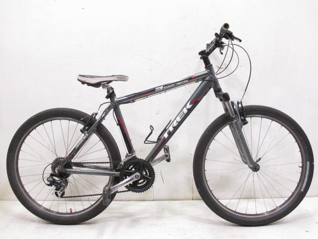 Trek 3 Series Men's Mountain Bike | Property Room