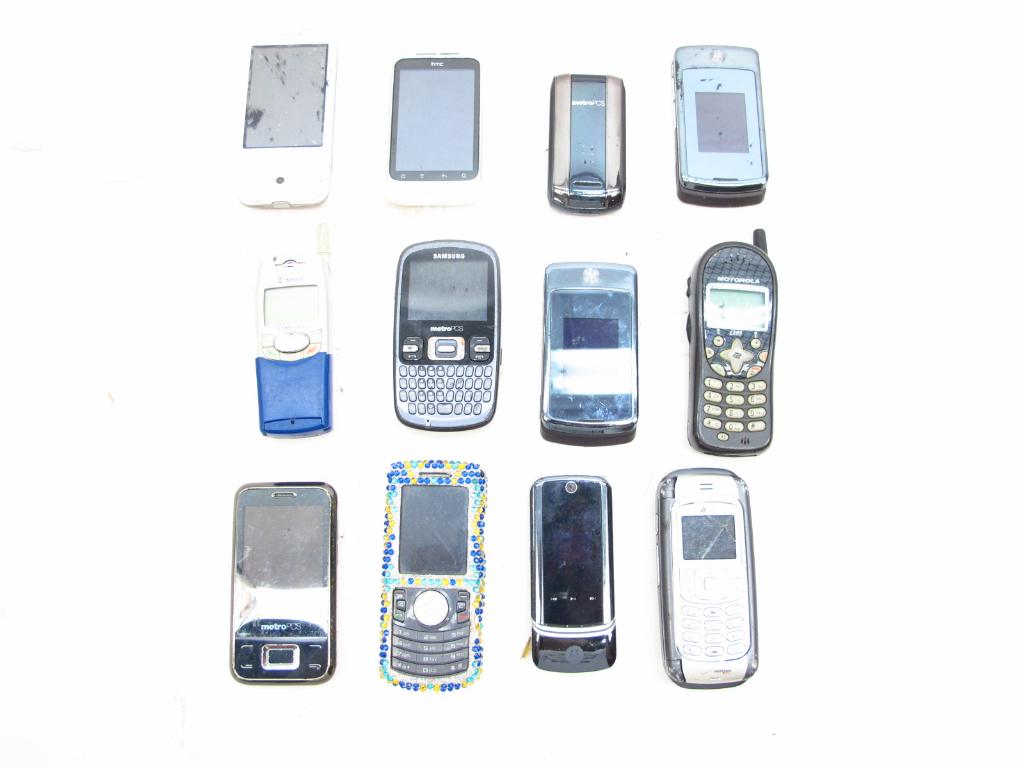 LG And Other Assorted Cell Phones, 10+ Pieces | Property Room