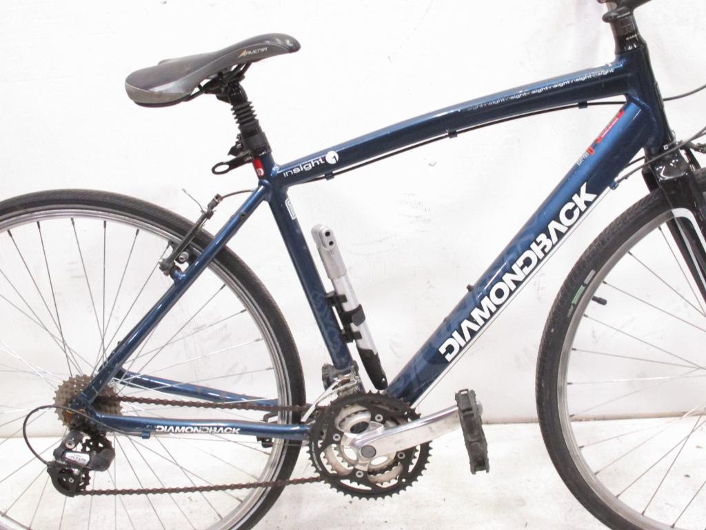 Diamondback Insight Men's Hybrid Bike | Property Room