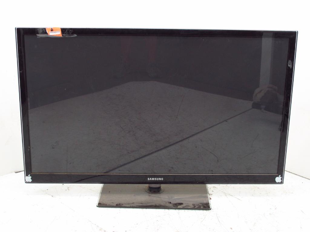 Samsung 51'' Plasma Display TV | Property Room
