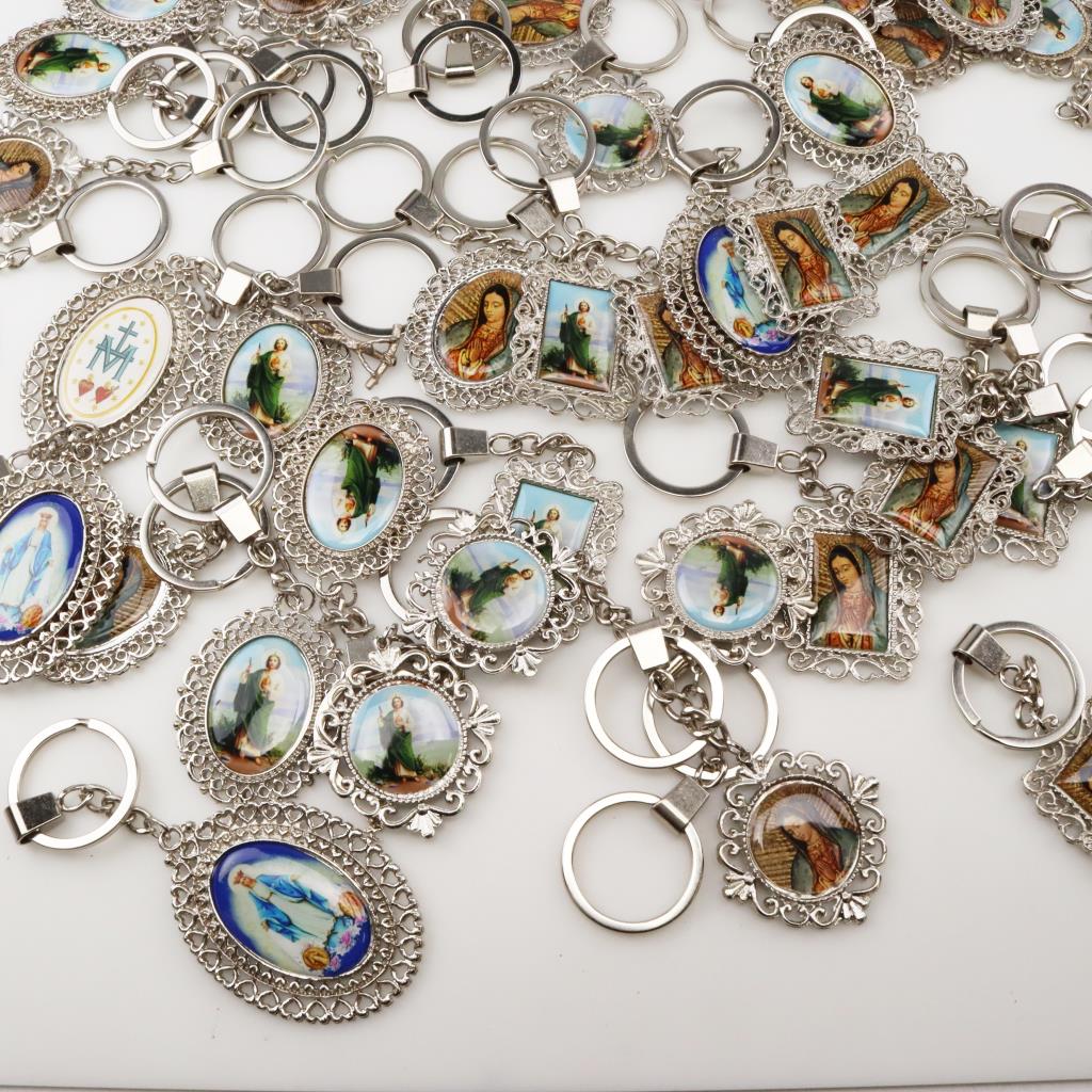 1+lb Religious Keychains | Property Room