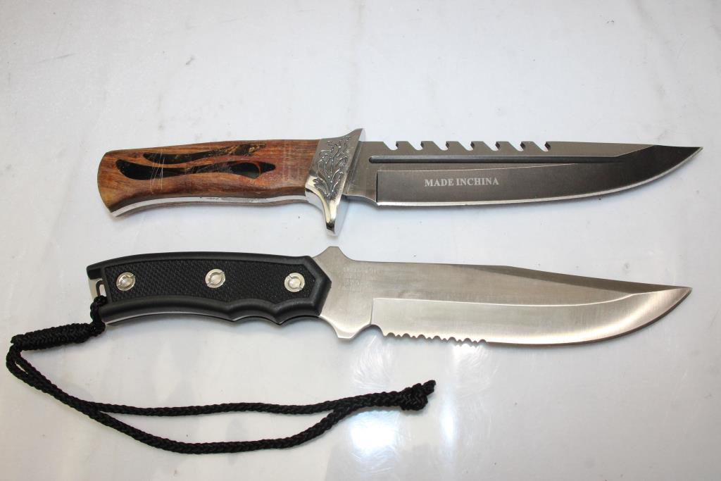 2 Knives With Sheaths | Property Room