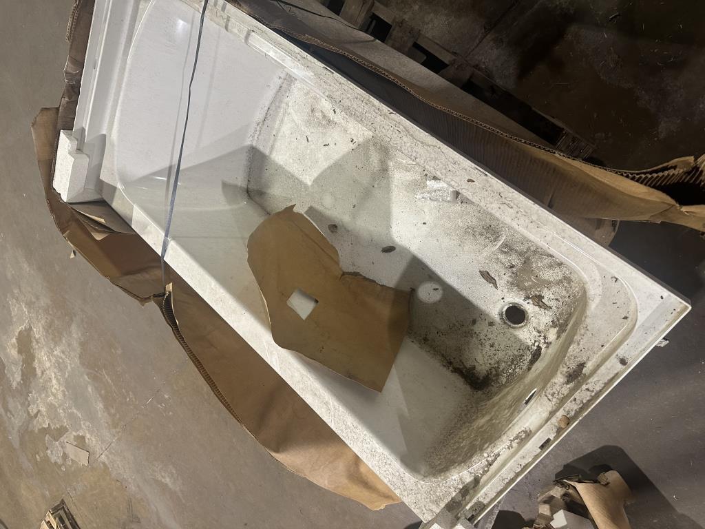 2 Kohler Tub Molds | Property Room