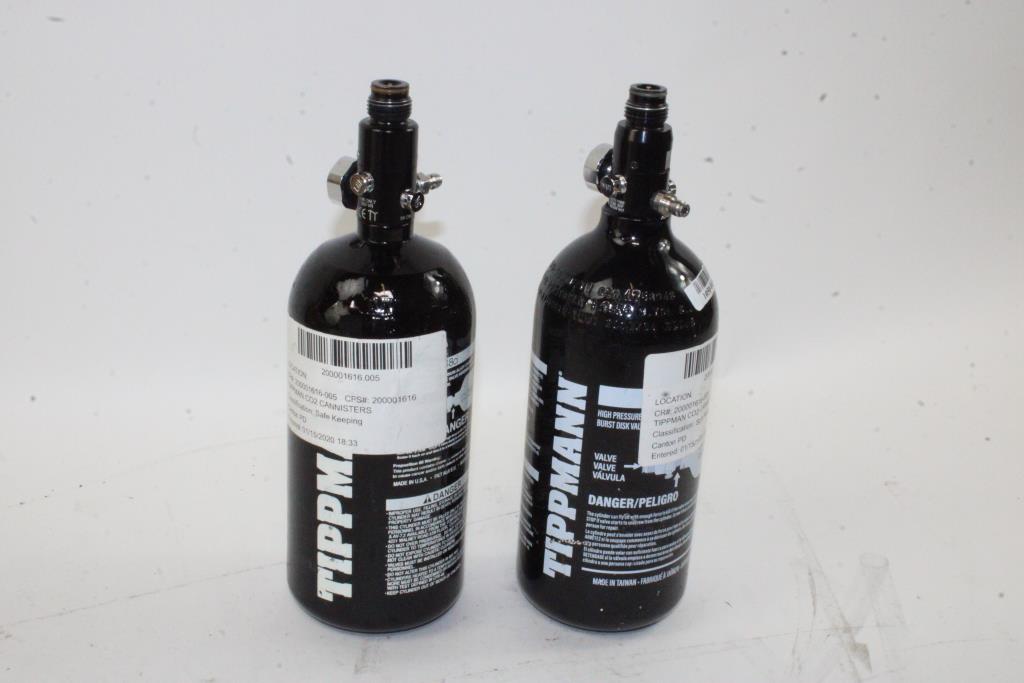 2 Tippmann Co2 Cannisters And 2 Flashlights | Property Room