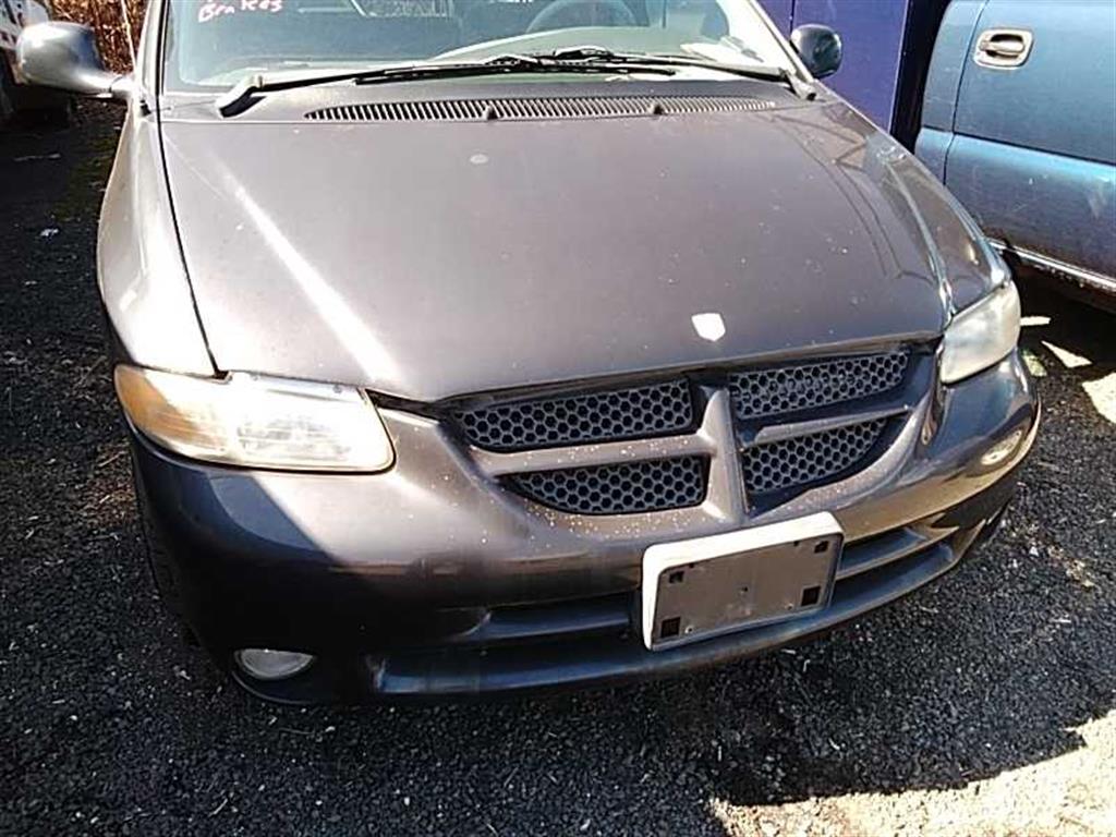 2000 Dodge Grand Caravan (Hartford, CT 06114) | Property Room