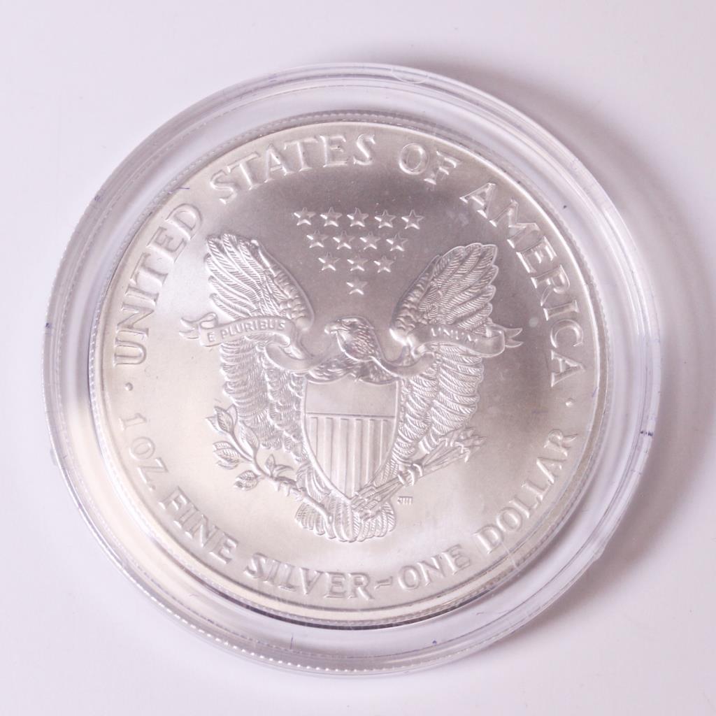 2000 Silver Eagle Dollar In Full Color | Property Room