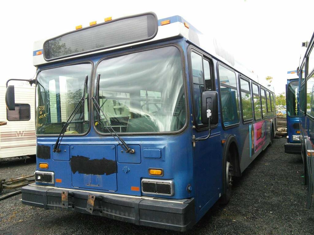 2002 New Flyer D40LF (Hartford, CT 06114) | Property Room