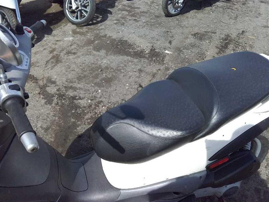 2003 Piaggio BV200 (Medford, NY 11763) | Property Room