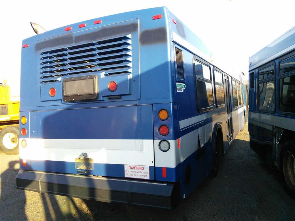 2004 New Flyer D40LF (Hartford, CT 06114) | Property Room