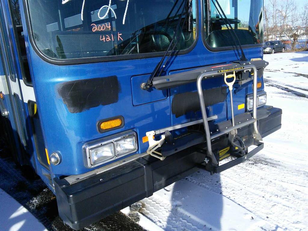 2004 New Flyer D40LF (Hartford, CT 06114) | Property Room