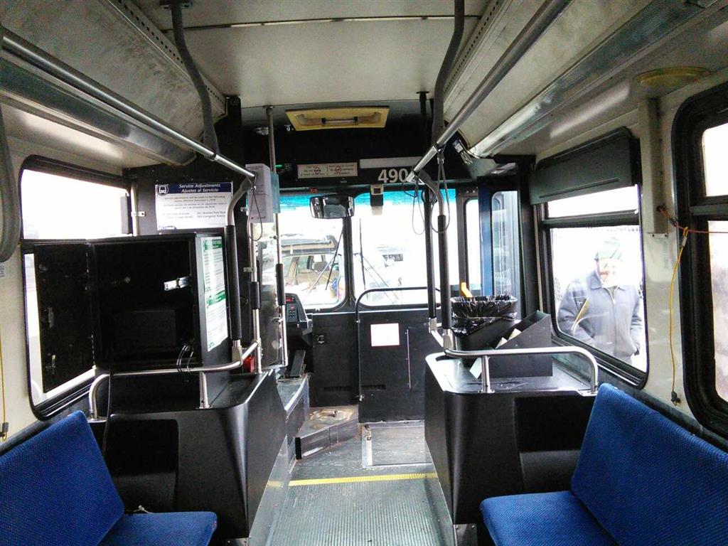 2004 New Flyer D40LF (Hartford, CT 06114) | Property Room