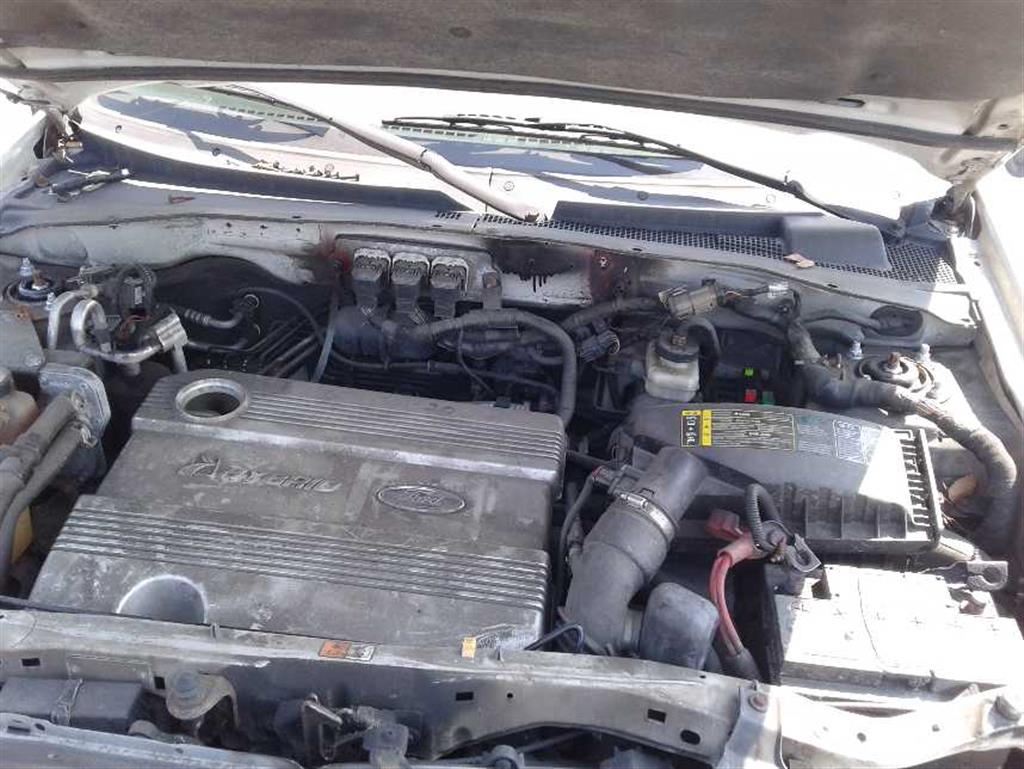 2005 Ford Escape Hybrid (Brooklyn, NY 11214) | Property Room