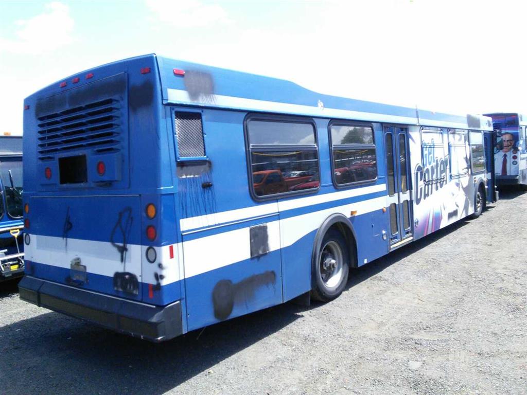 2005 New Flyer D40LF (Hartford, CT 06114) | Property Room