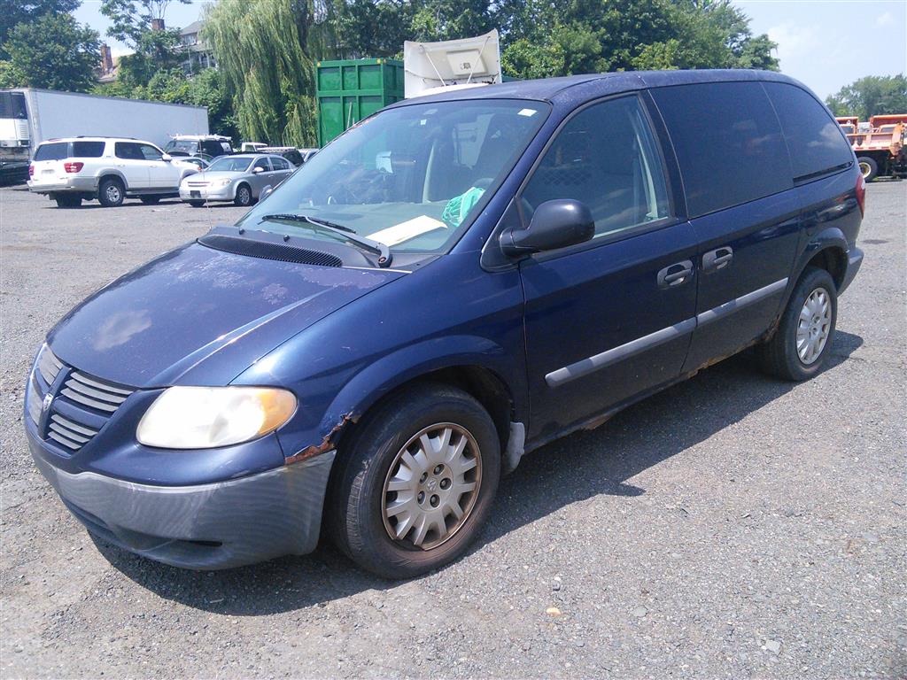 2006 Dodge Caravan (Hartford, CT 06114) | Property Room