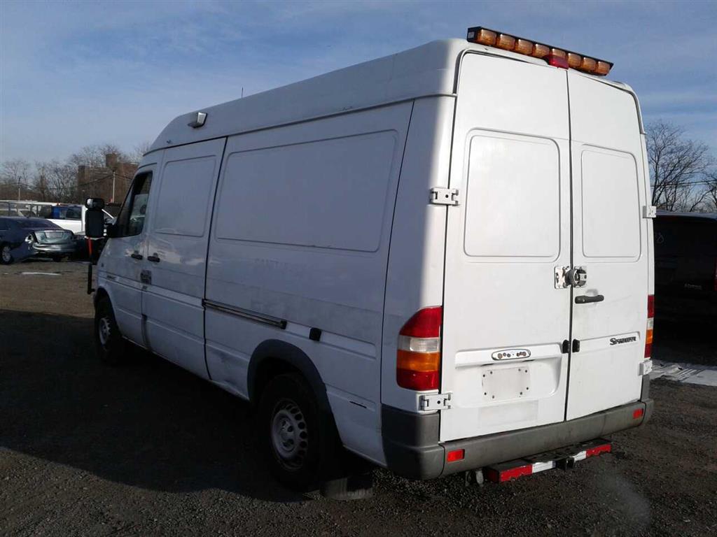 2006 Freightliner Sprinter 2500 (Brooklyn, NY 11214) | Property Room