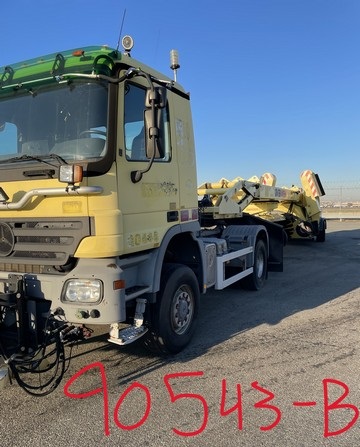 2006 Mercedes-Benz Actros 2040 AS #90543 & Overaasen Trailer Runway ...