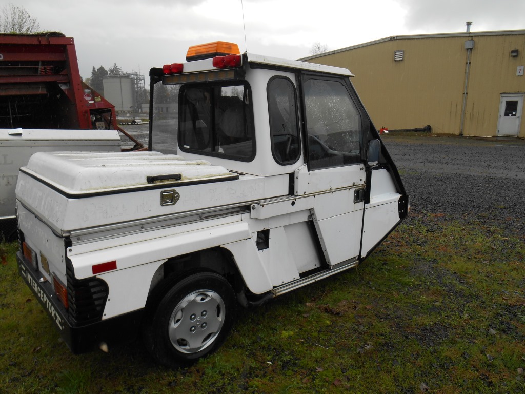 2006 Westward Go-4 Interceptor Cart (Corvallis, OR 97330) | Property Room