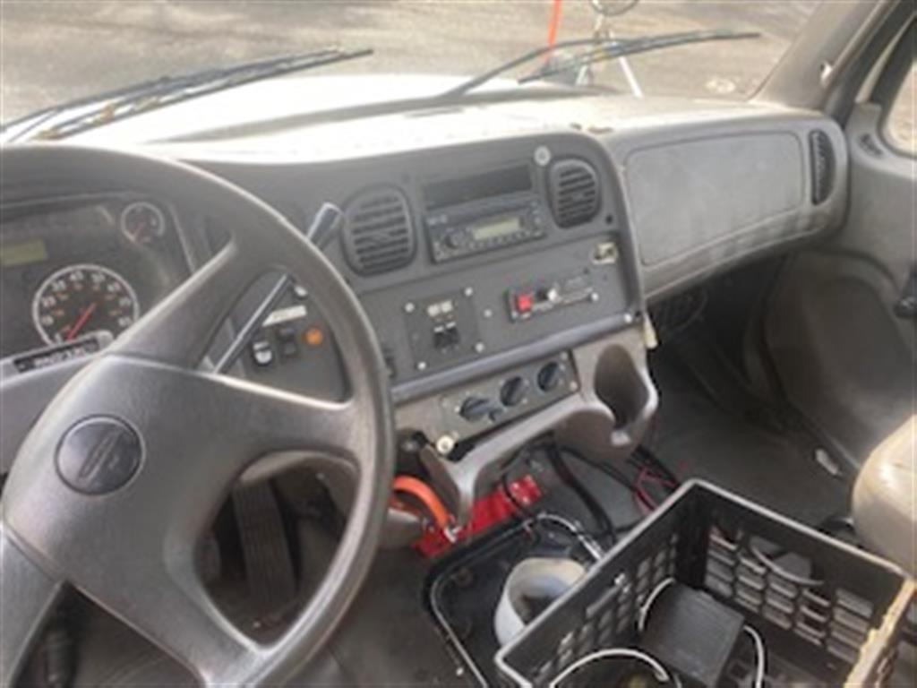 2007 Freightliner 16M (Brooklyn, NY 11214) | Property Room