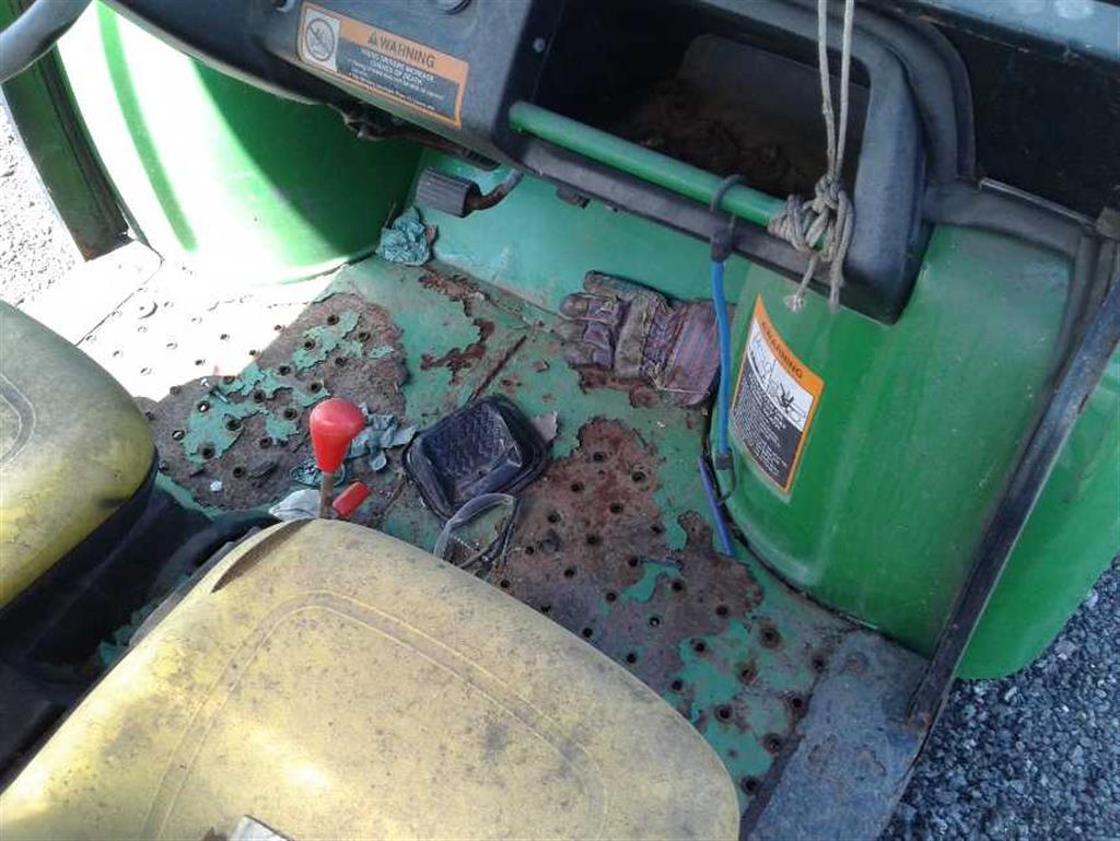 2007 John Deere Gator (Brooklyn, NY 11214) | Property Room