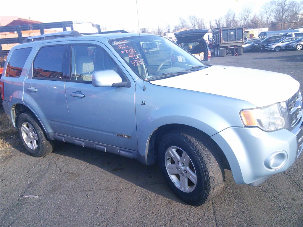2008 Ford Escape Hybrid (Hartford, CT 06114) | Property Room
