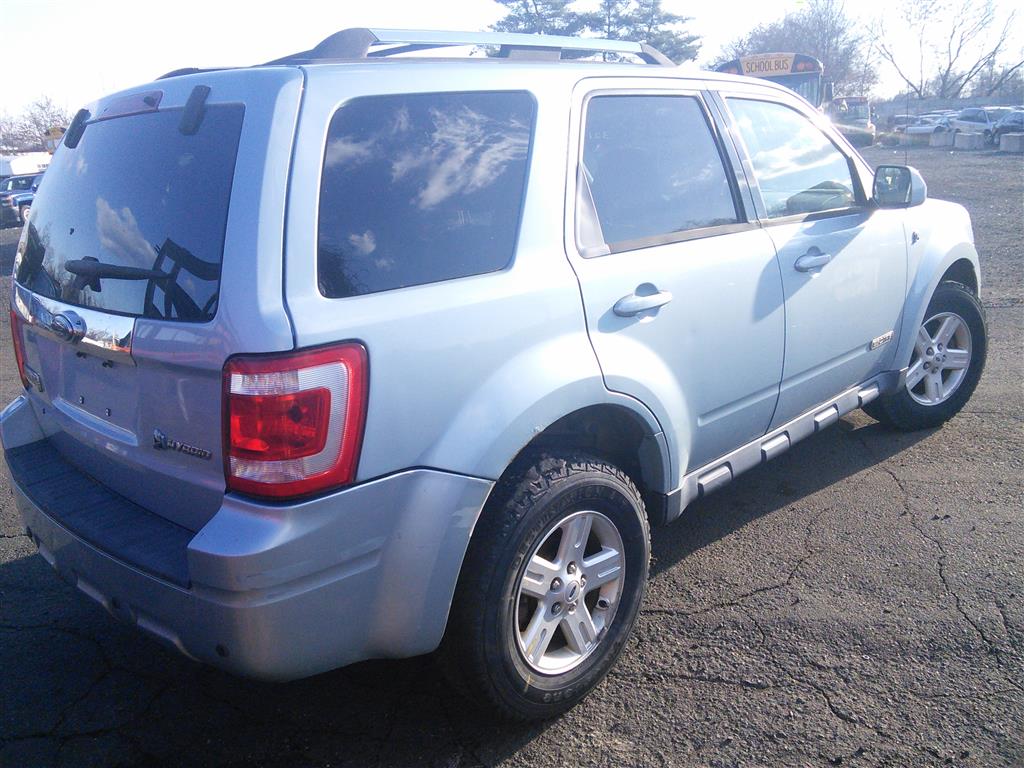 2008 Ford Escape Hybrid (Hartford, CT 06114) | Property Room