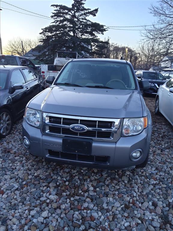 2008 Ford Escape Hybrid (Staten Island, NY 10309) | Property Room