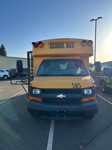 2009 Chevrolet Collins Bus (Merced, CA 95348) | Property Room