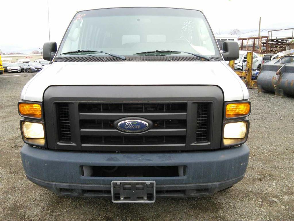 2009 Ford E-350 (Hartford, CT 06114) | Property Room