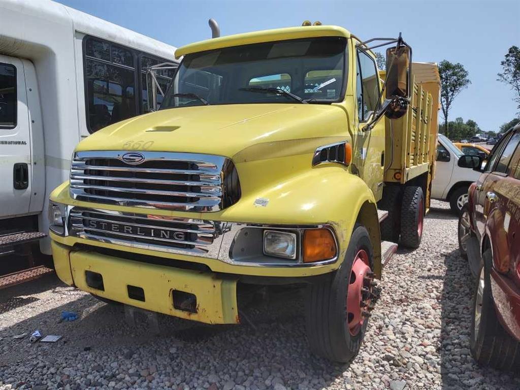 2009 Sterling Acterra (Staten Island, NY 10309) | Property Room