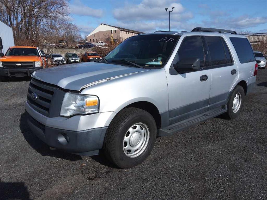 2012 Ford Expedition (Hartford, CT 06114) | Property Room