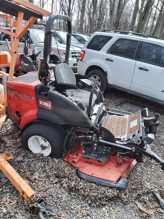 2012 Toro 30464 (Staten Island, NY 10309) | Property Room