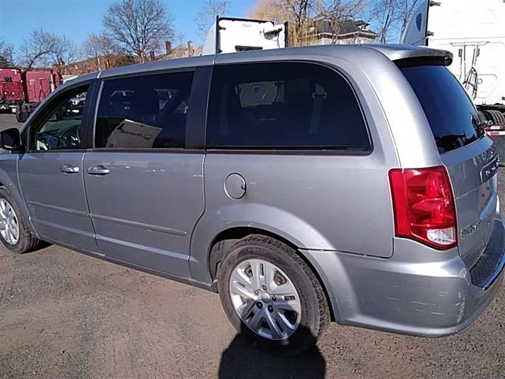 2015 Dodge Grand Caravan (Hartford, CT 06114) | Property Room