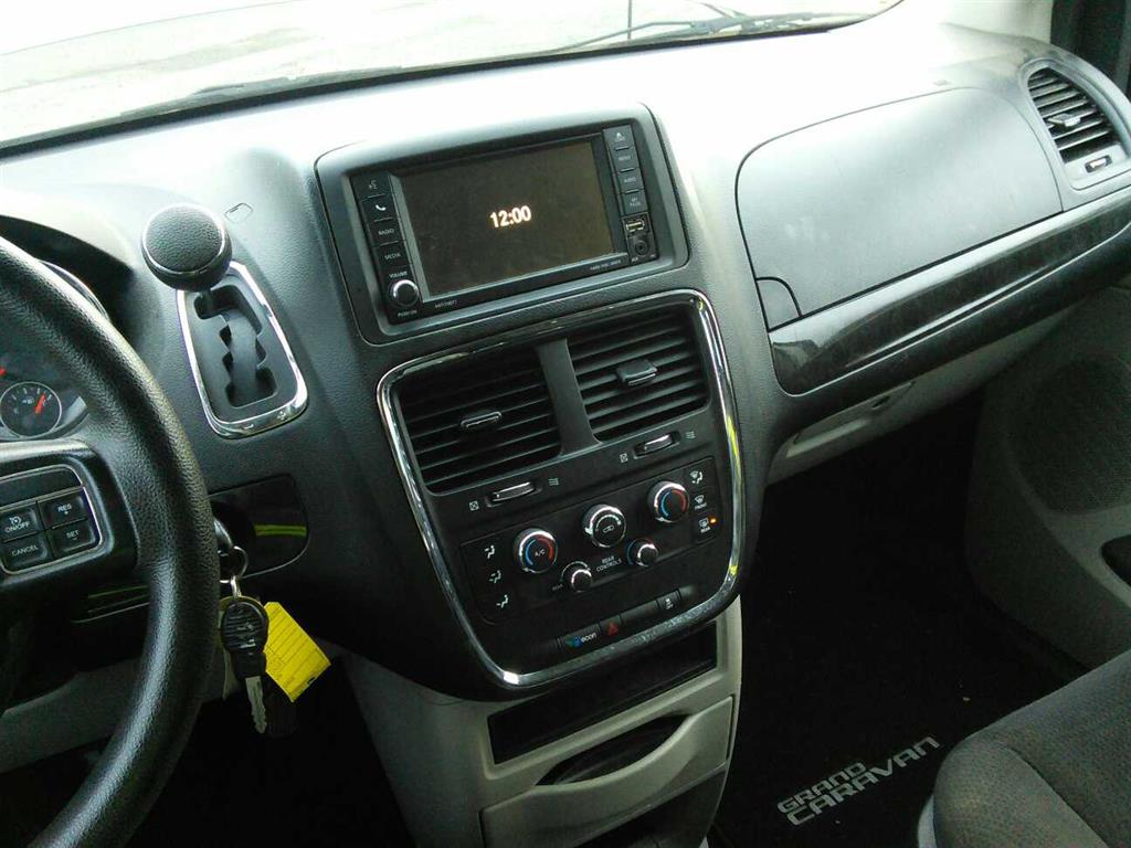 2015 Dodge Grand Caravan (Hartford, CT 06114) | Property Room