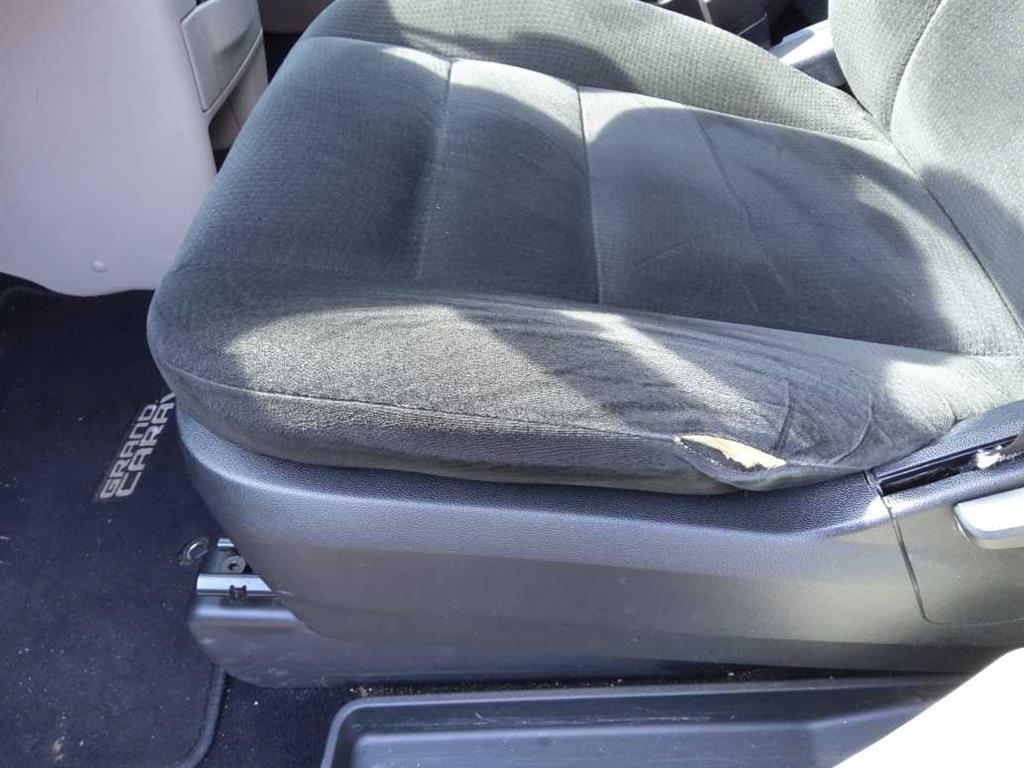 2015 Dodge Grand Caravan (Hartford, CT 06114) | Property Room