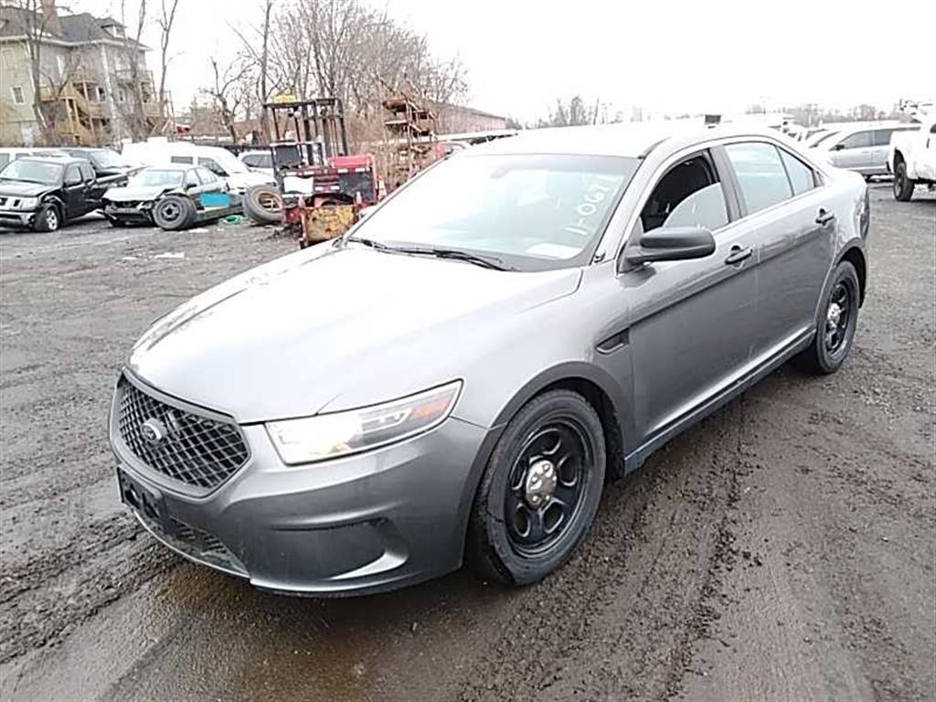 2015 Ford Taurus (Hartford, CT 06114) | Property Room