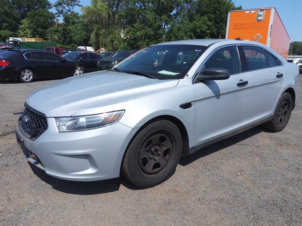 2015 Ford Taurus (Hartford, CT 06114) | Property Room