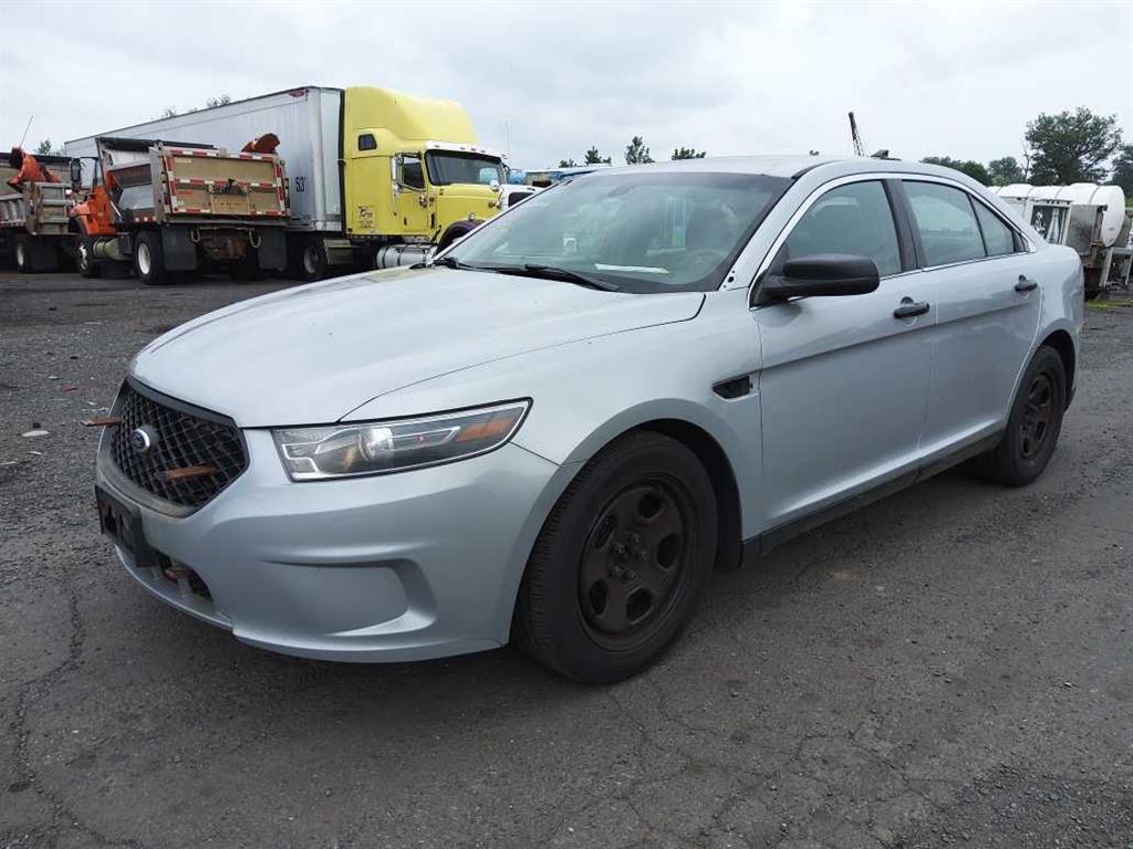 2015 Ford Taurus (Hartford, CT 06114) | Property Room