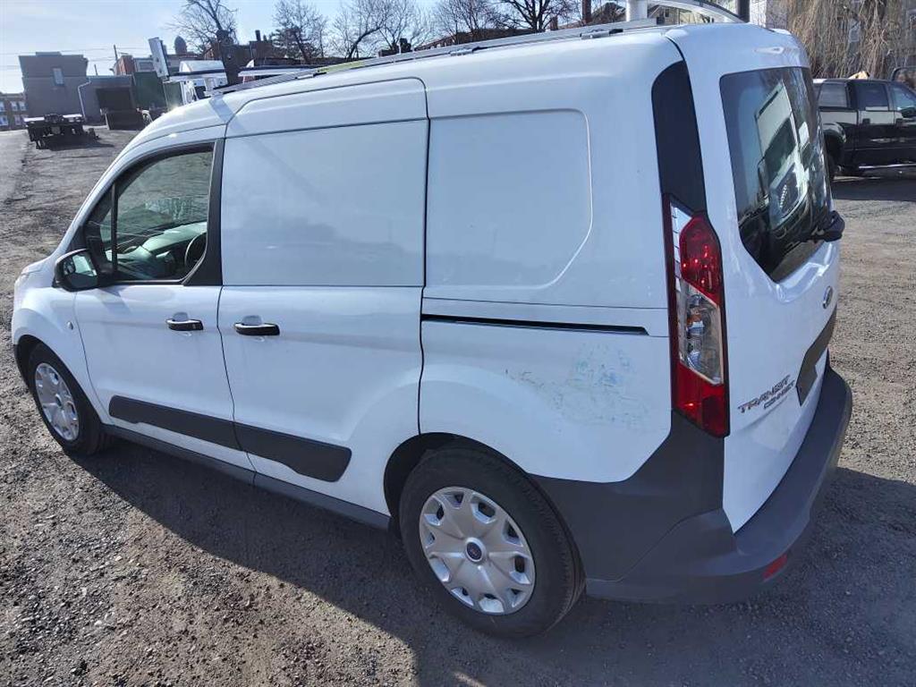2015 Ford Transit Connect (Hartford, CT 06114) | Property Room