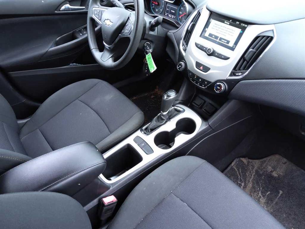 2017 Chevrolet Cruze (Hartford, CT 06114) | Property Room