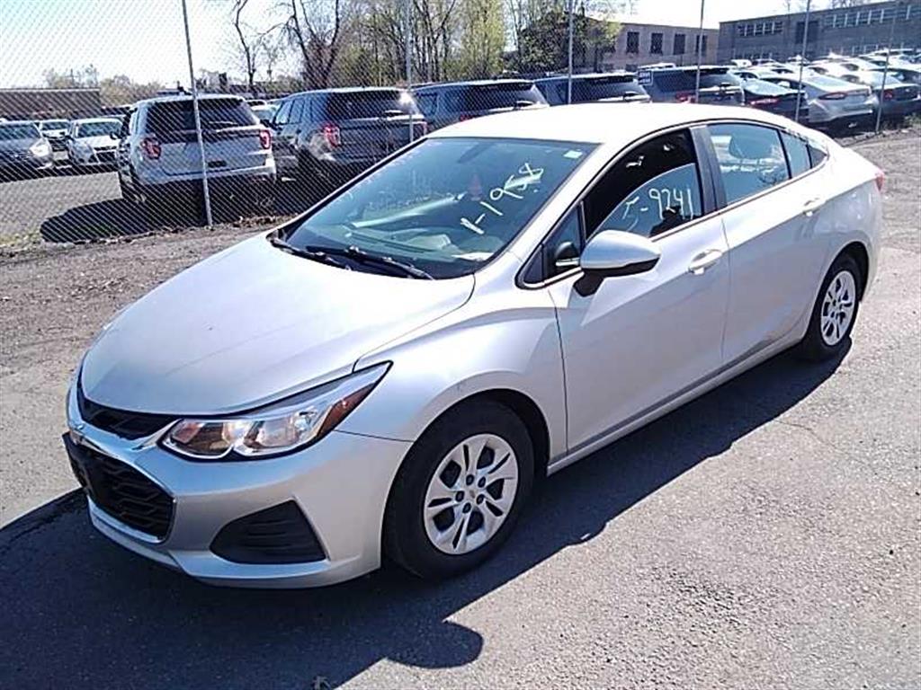 2019 Chevrolet Cruze (Hartford, CT 06114) | Property Room