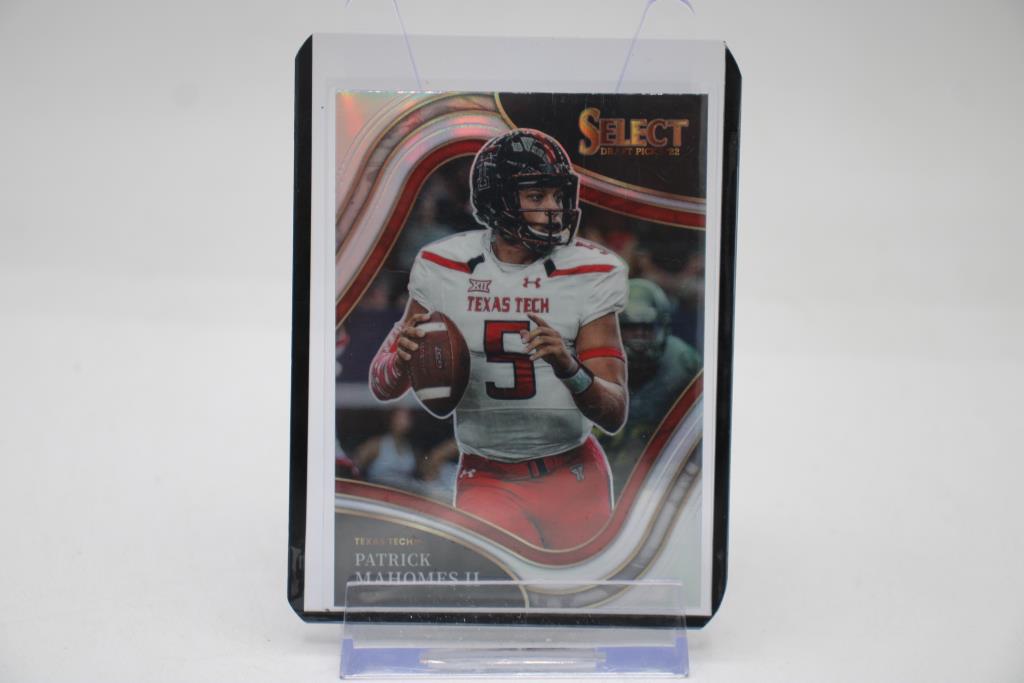 2022 Panini Select Draft Picks Patrick Mahomes II #124 | Property Room