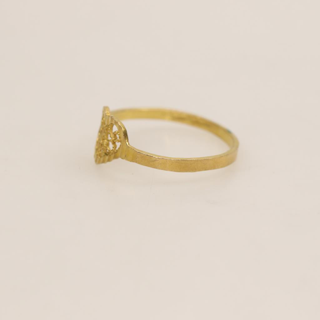 21kt Gold Heart Ring | Property Room