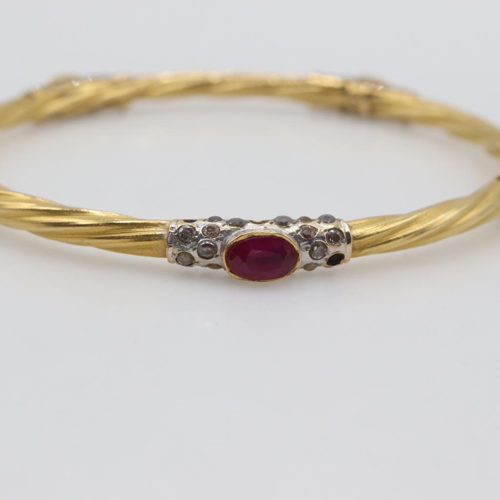 21kt Two-Tone Gold Clear Stone Red Stone Bangle | Property Room