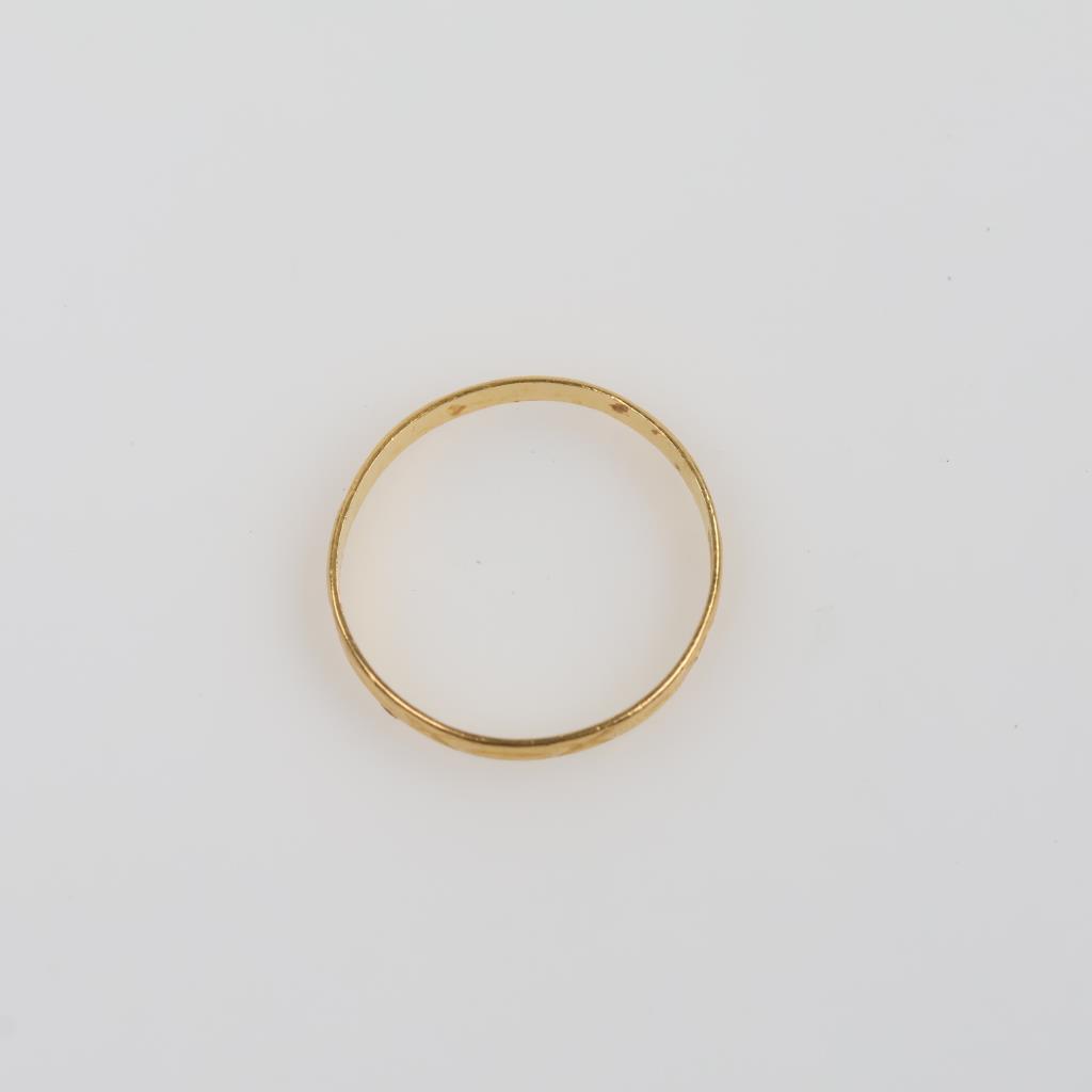 22kt Gold Band | Property Room