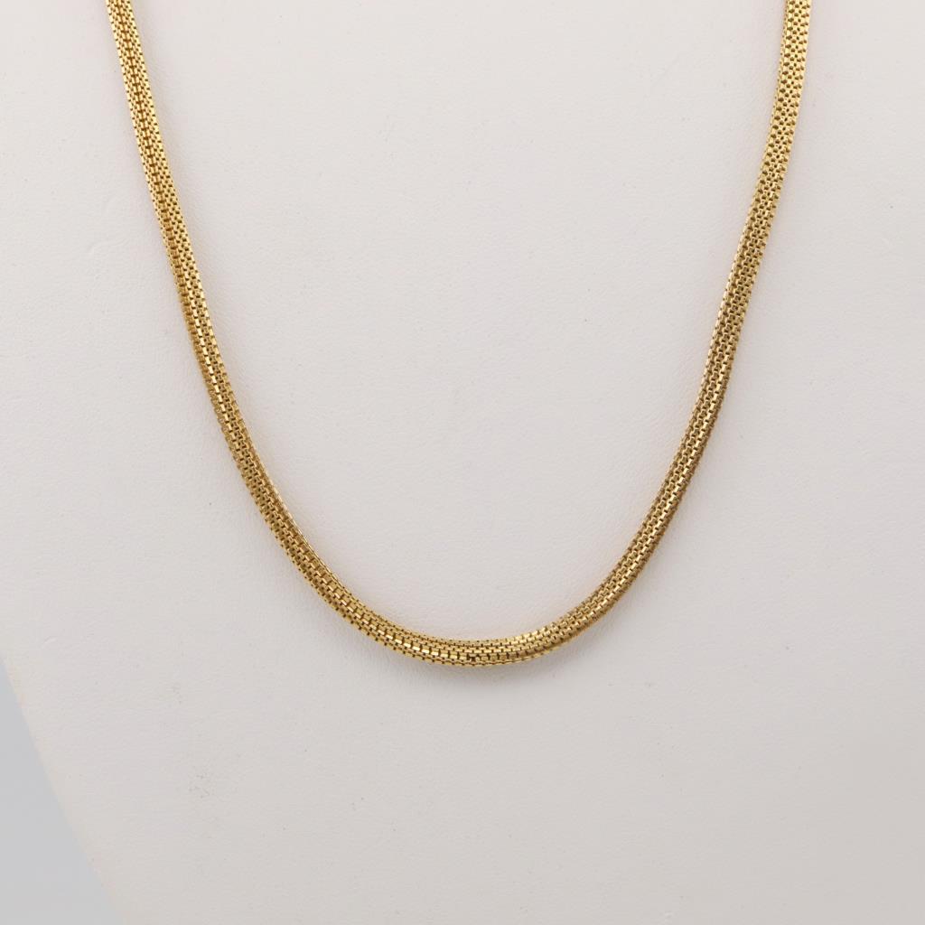22kt Gold Box Link Necklace | Property Room