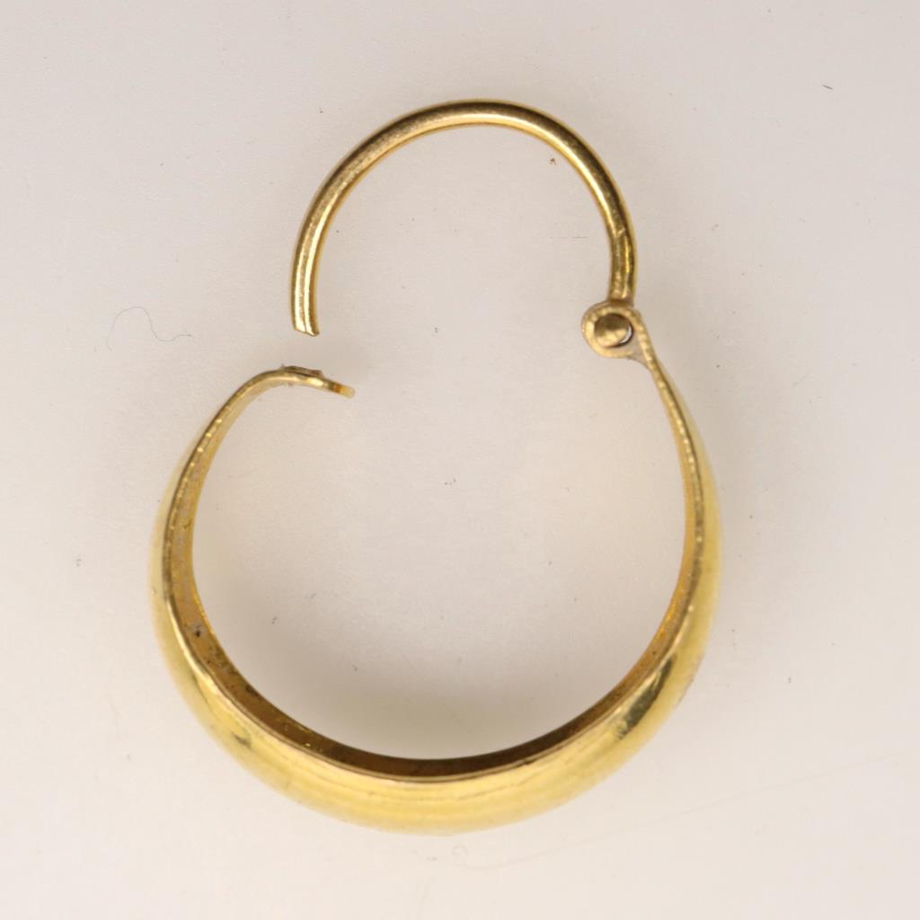 22kt Gold Single Hoop Earring | Property Room