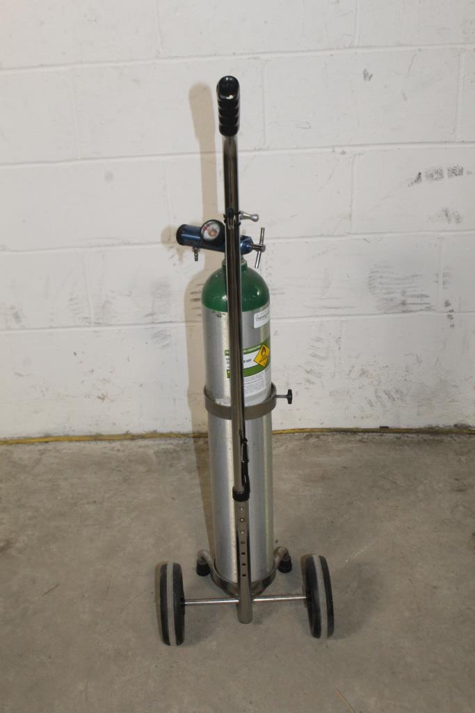 24 Cubic Foot Oxygen Tank | Property Room